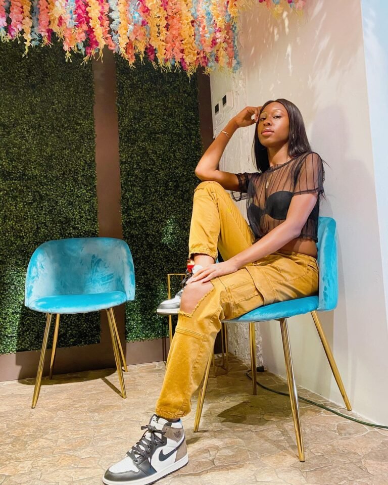 Jasmine Webb Bio, Age, Career, Net Worth, Height, Education,
